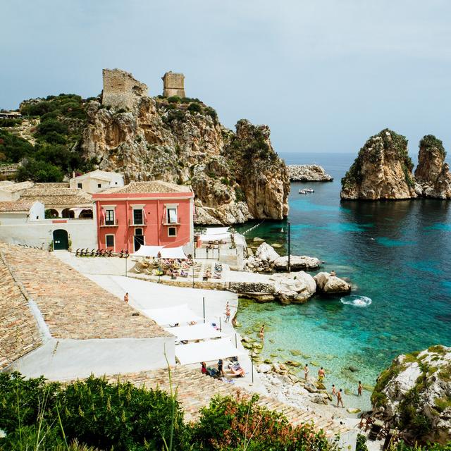 Top 9 Turquoise-Water Beaches for Families This Summer | Sunheron