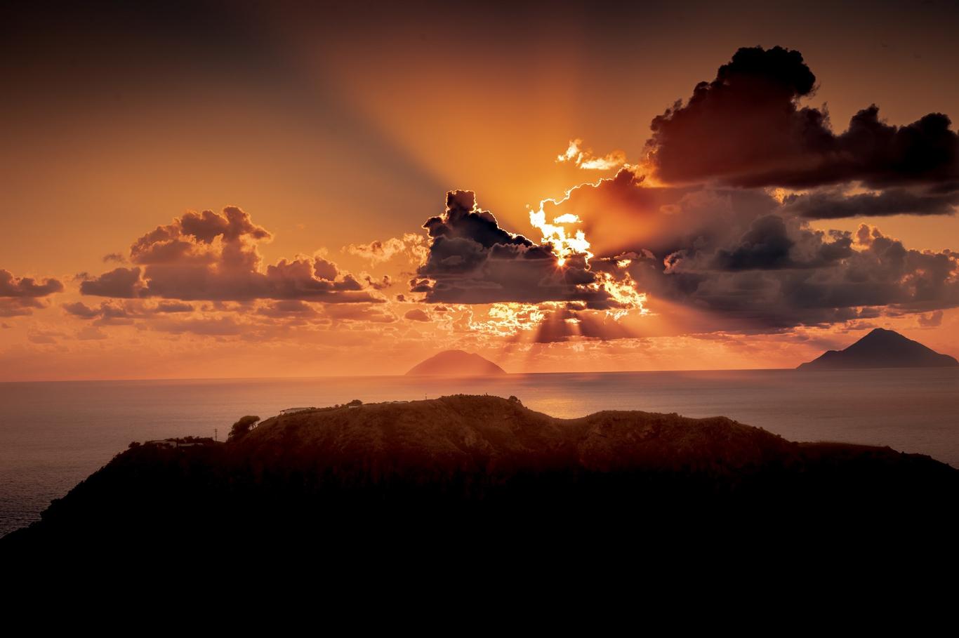 Taormina weather and climate | Sunheron